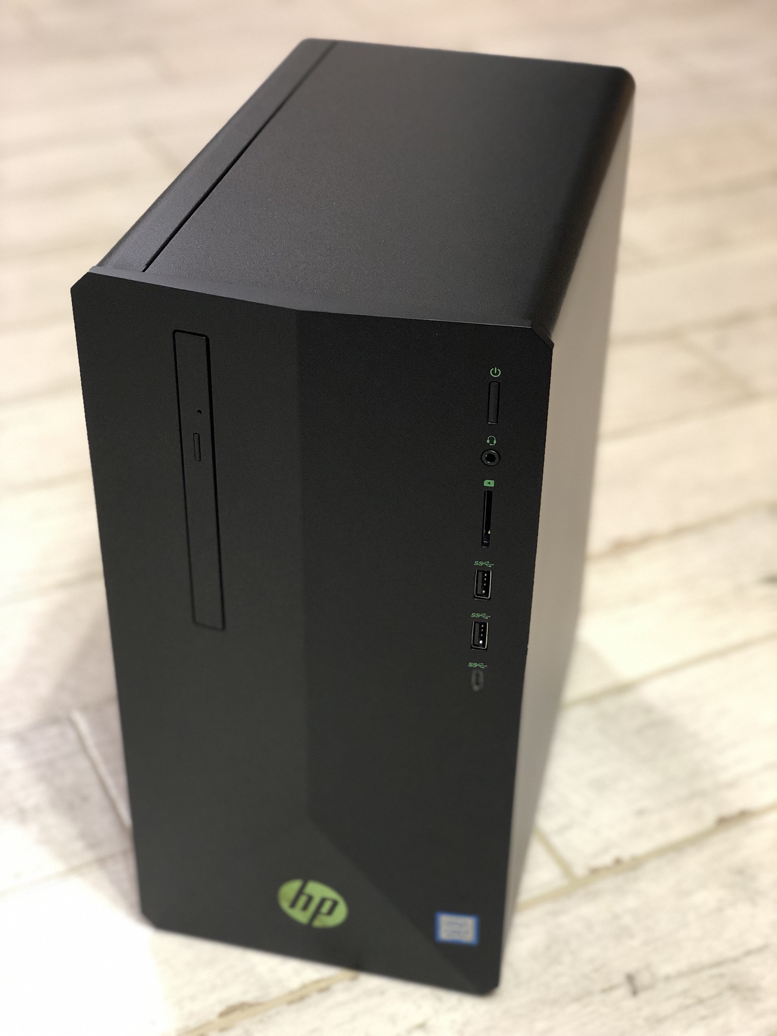 HP Pavilion Gaming Desktop 690-0070jpをDTMに使ってみたレビュー | 天むすの雑記ブログ
